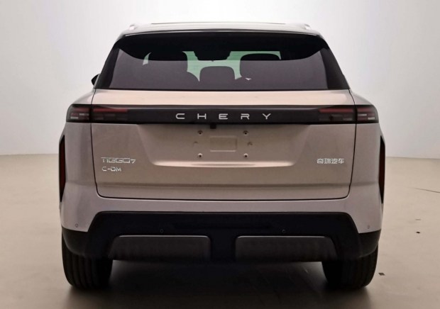 Chery представила недорогий кросовер, що нагадує Range Rover - Spiker.club
